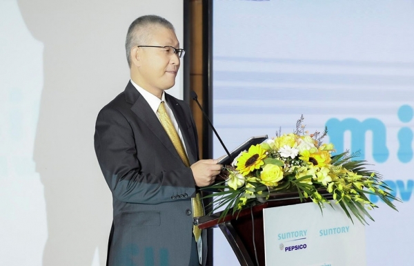 Suntory makes sustainability commitments with Mizuiku project