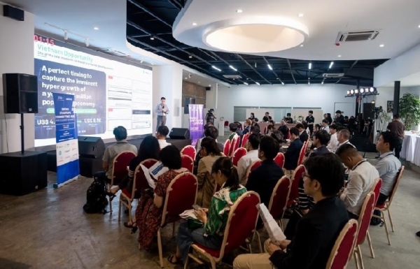 Japanese investors tap into startups