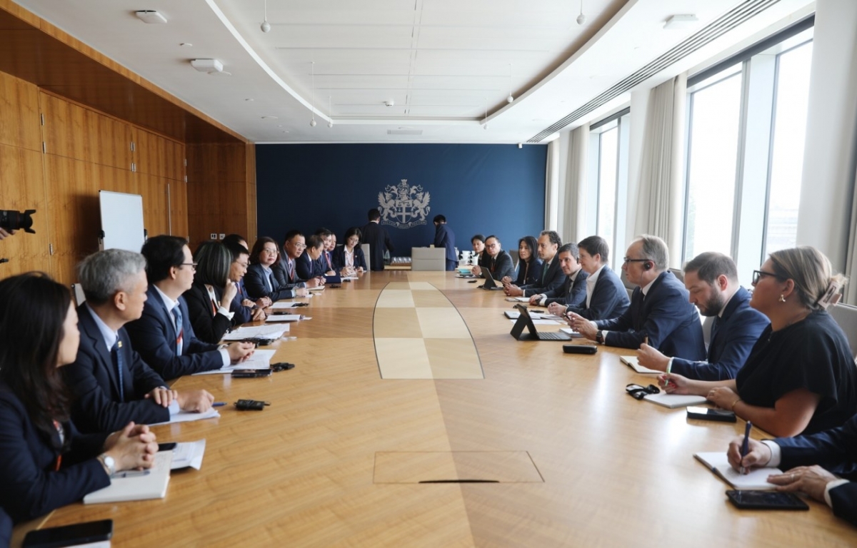 Finance minister works with LSE and FTSE Russell on market upgrade