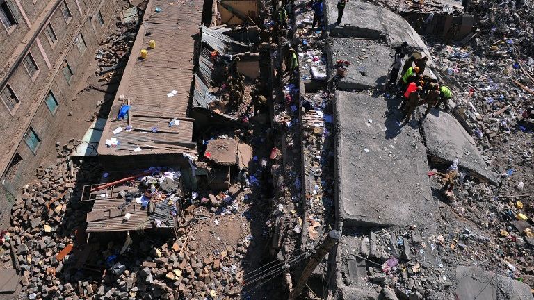 Four dead in Nairobi building collapse