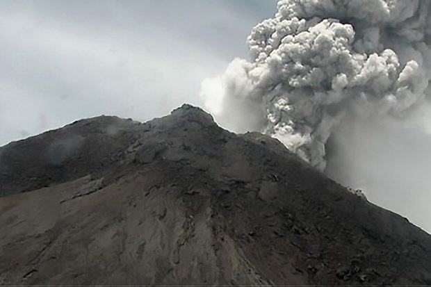 Indonesia"s most active volcano Merapi erupts again