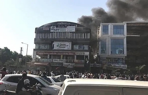 At least 19 students die in India fire: Medical officer
