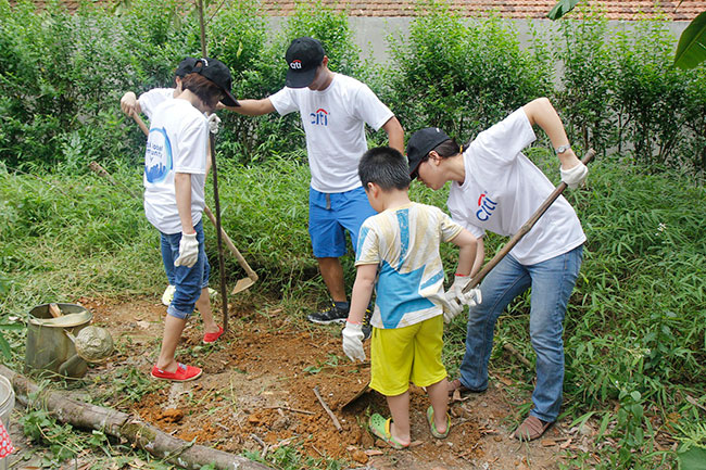 Citi celebrates 10th annual Global Community Day in Vietnam