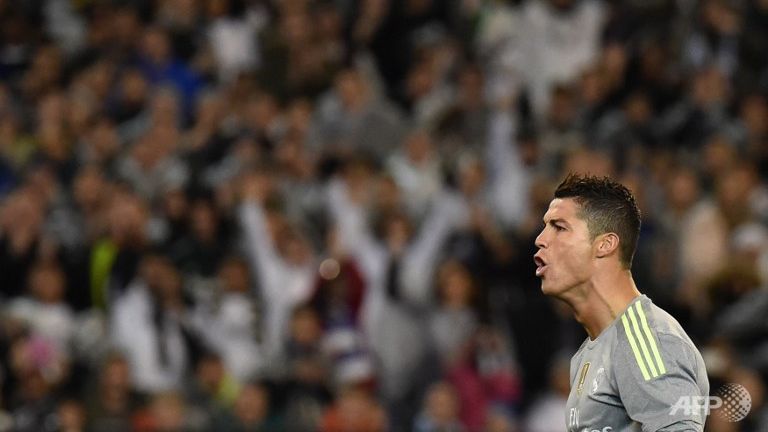 Ronaldo dazzles as Real Madrid rip Man City apart