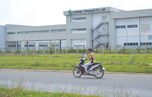 Compal scales back Vinh Phuc deal