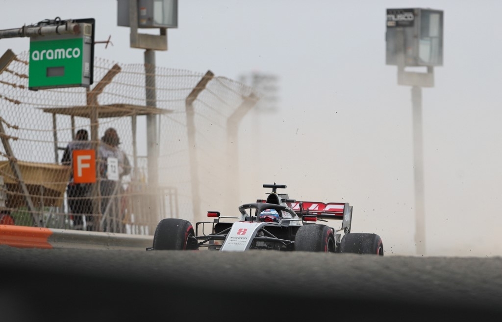F1 safety systems praised as Grosjean survives fireball in "miracle"