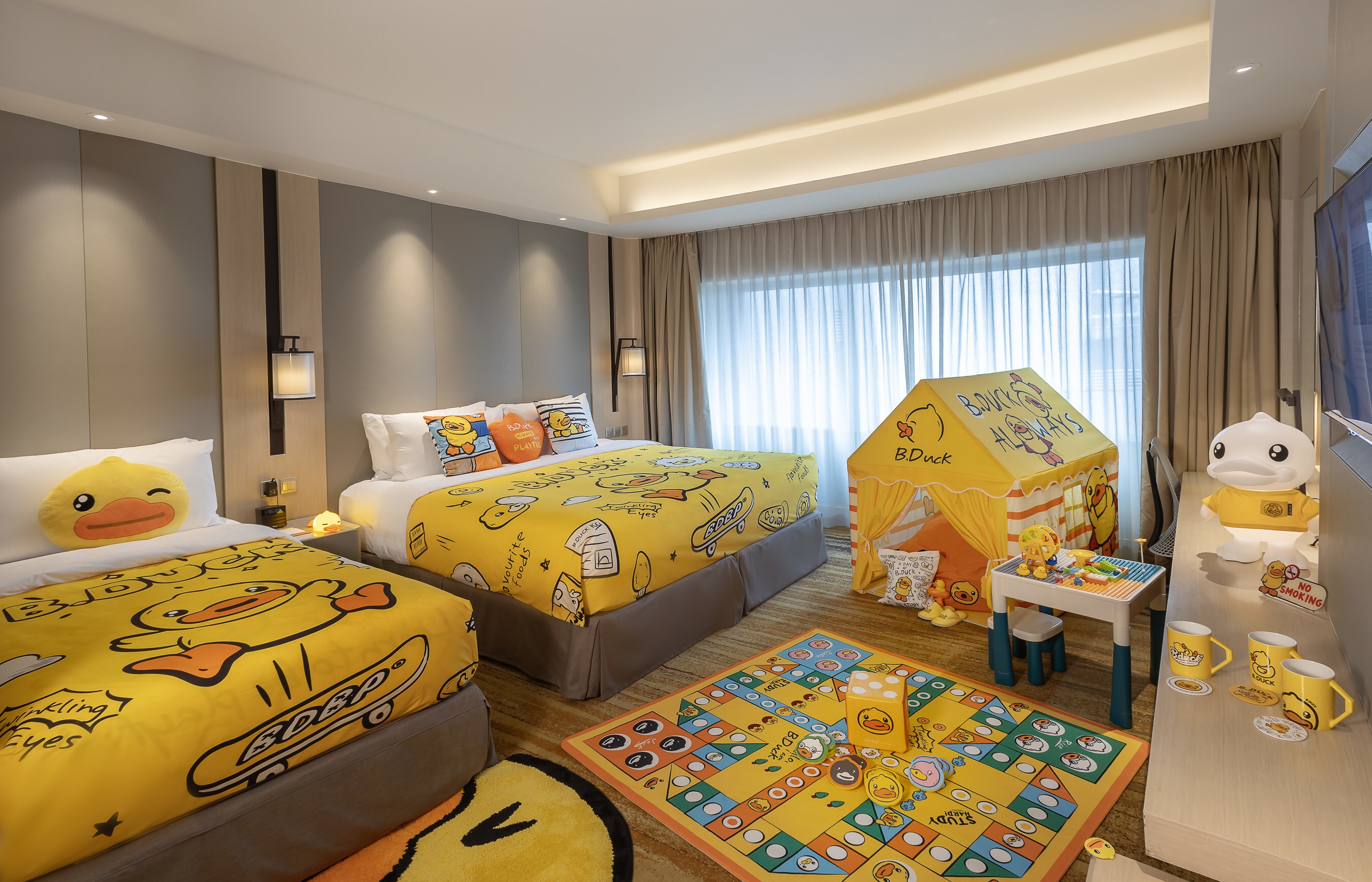 Trip.com Partners Launches Exclusive B.Duck Family Rooms with Dao by ...
