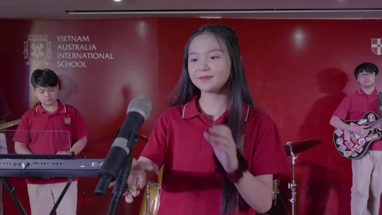 VAS students: Dynamic, bold and ready to embrace the world